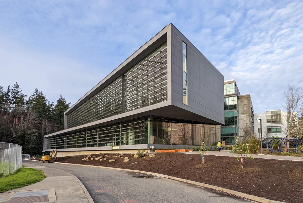 Behind the Scenes with the WWU Interdisciplinary Sciences Building Team